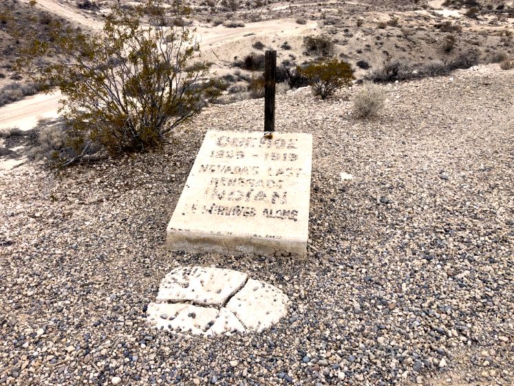 E160: The Legend of Queho LIVE at CrimeCon – Fruitloops